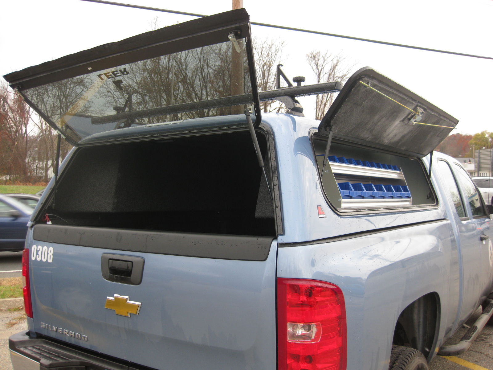 Leer Cap Models Available | Cap & Hitch of New England