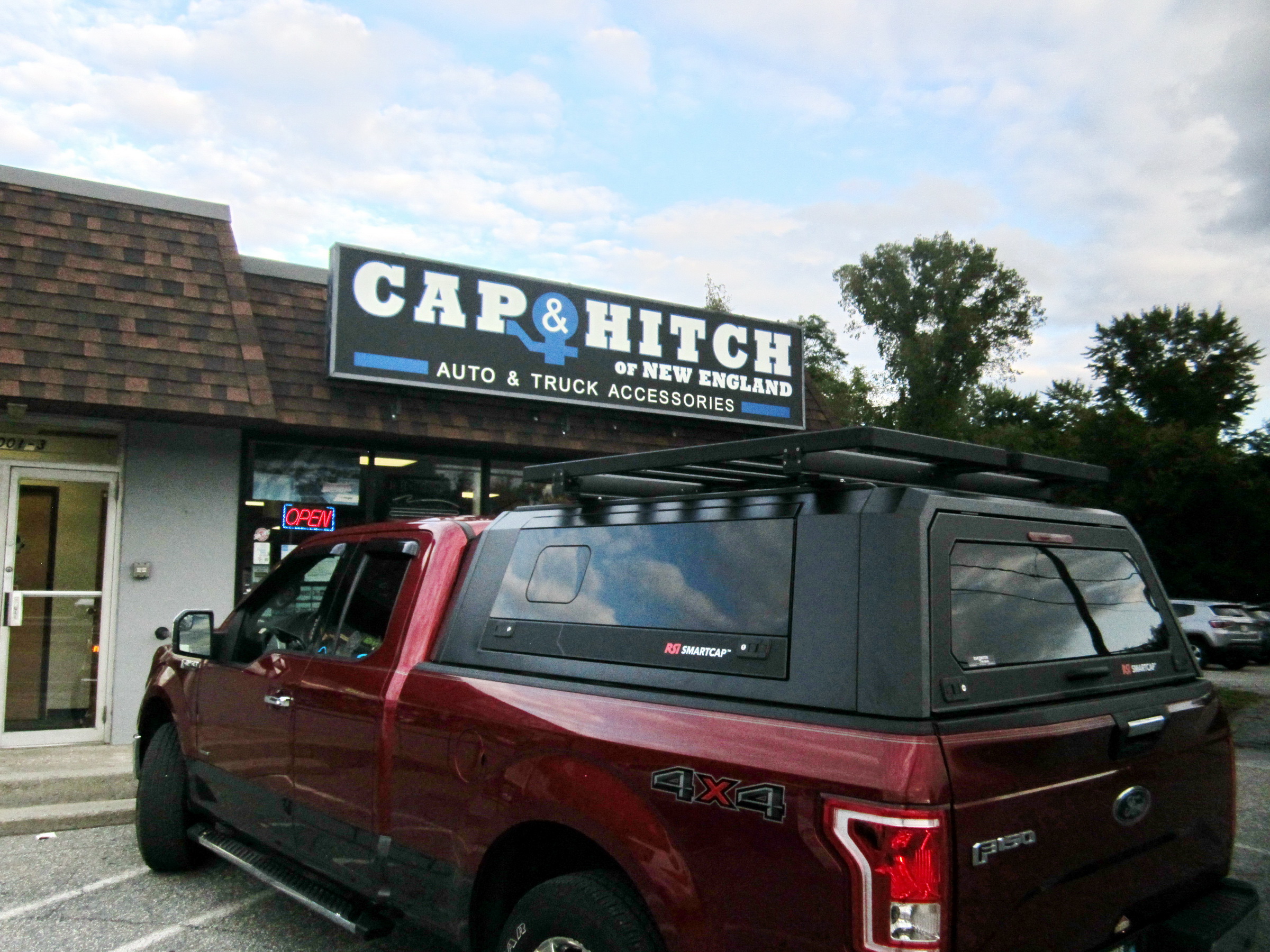 RSI Stainless Steel Smart Cap | Cap & Hitch of New England